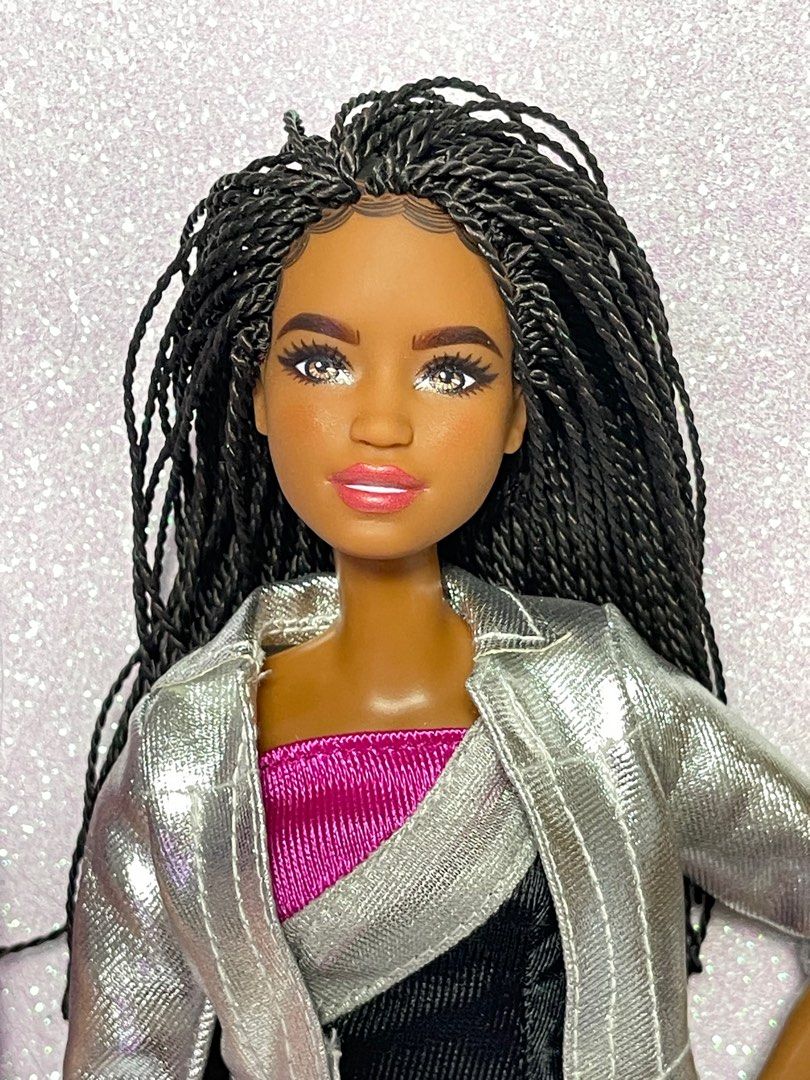 Barbie jam N glam/ look curvy articulated/ made to move/ rerooted ...