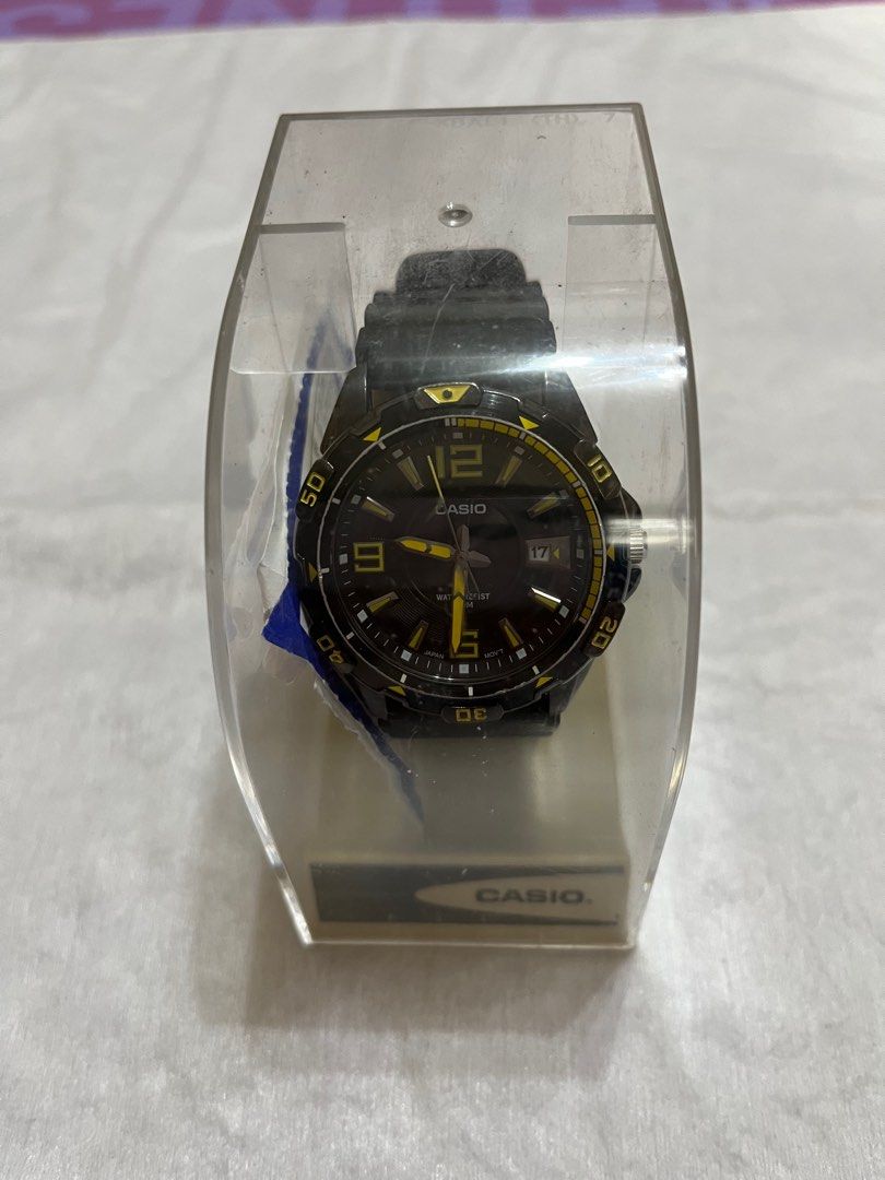 Casio ANALOG HK-Y 5058 黑色塑膠男錶, 他的時尚, 手錶及配件, 手錶在旋轉拍賣