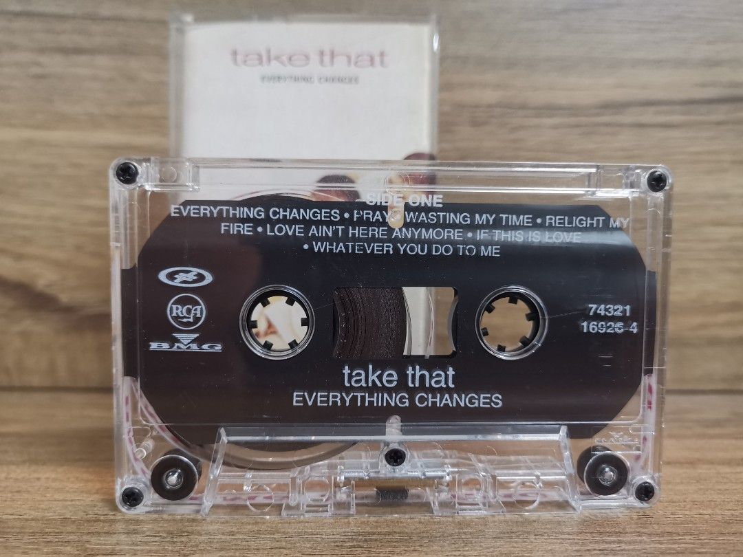 (Cassette) TAKE THAT Everything Changes, Hobbies & Toys, Music & Media, CDs & DVDs on Carousell