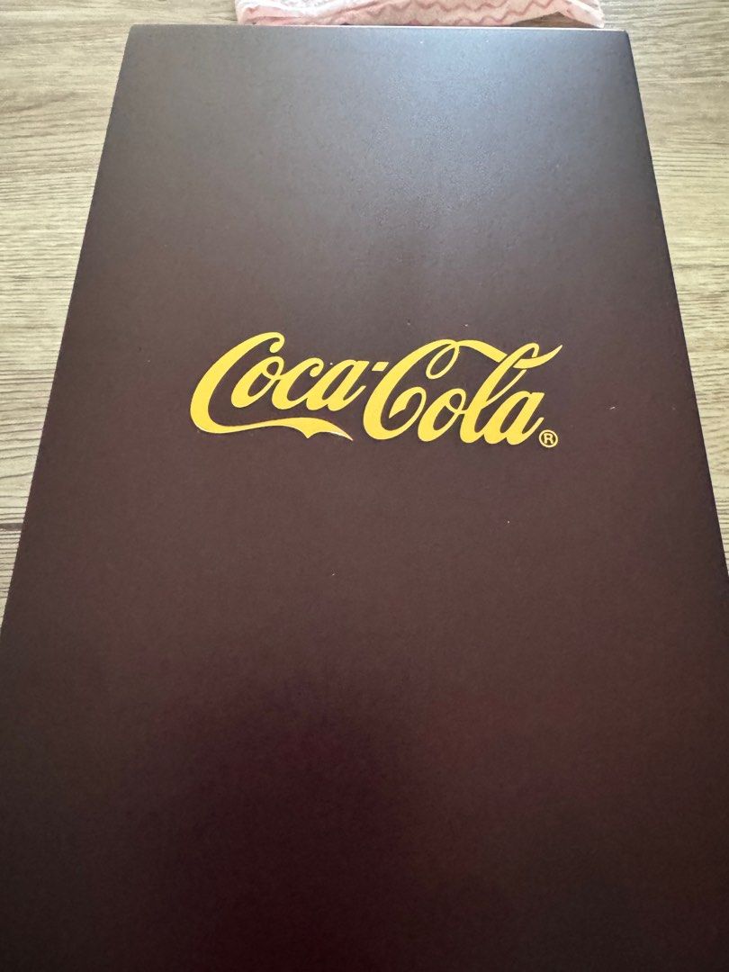 Coca Cola 2024 Dragon 24K Gold Plated Can, Hobbies & Toys, Memorabilia ...