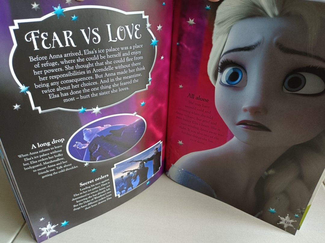 DK Disney frozen the essential guide book, Hobbies & Toys, Books ...