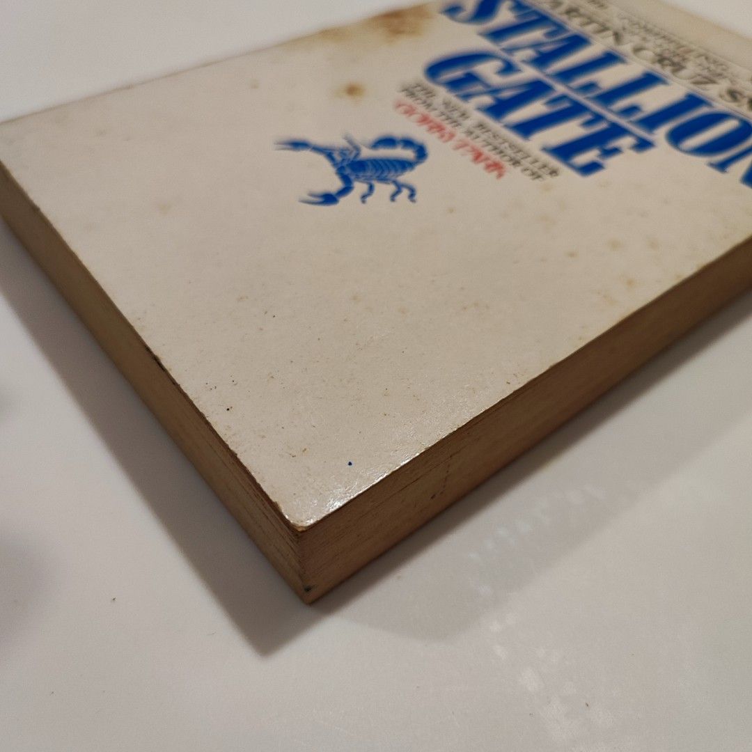 (ENG) Martin Cruz Smith - Stallion Gate, Hobbies & Toys, Books ...