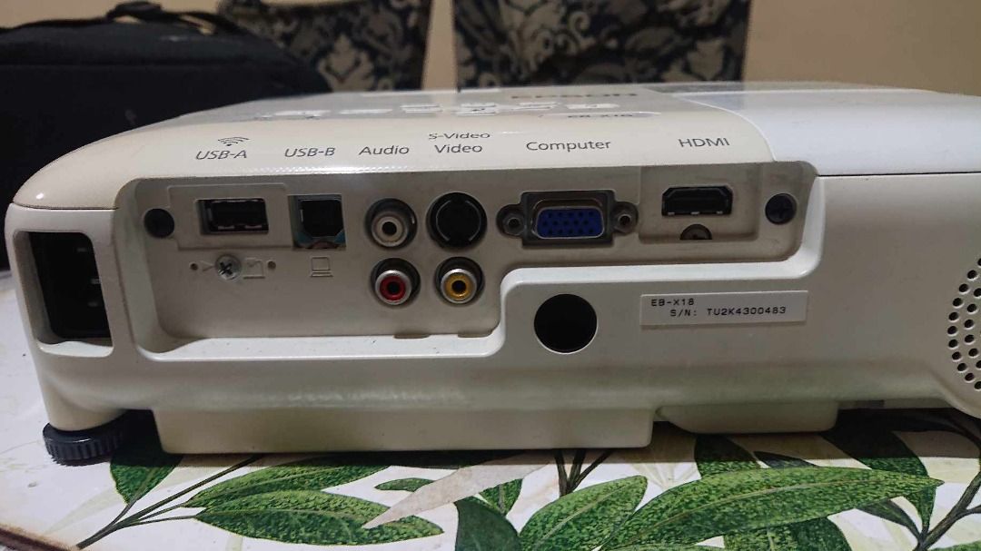 Epson EB-X18 Projector, Computers & Tech, Office & Business Technology ...