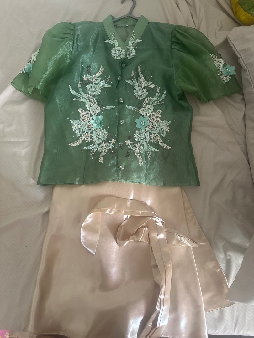 Filipiniana set, Women's Fashion, Dresses & Sets, Traditional & Ethnic ...