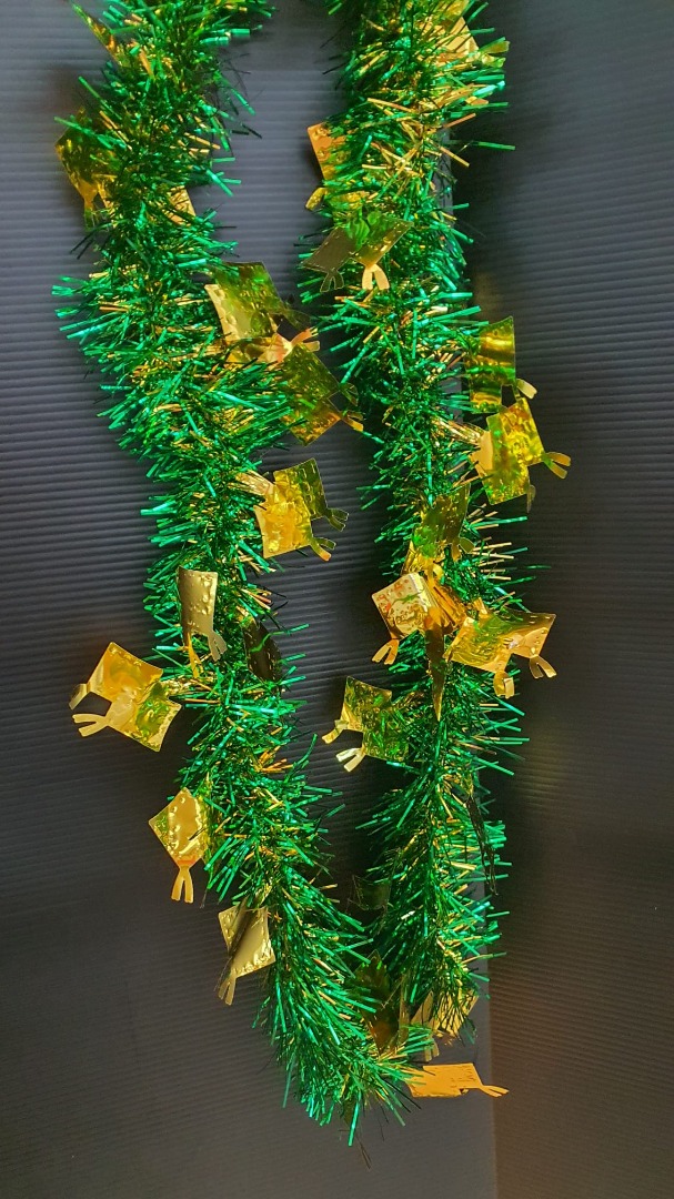 Hari Raya Selamat Hari Raya Door Banner Decoration Tinsel 2024, Hobbies ...