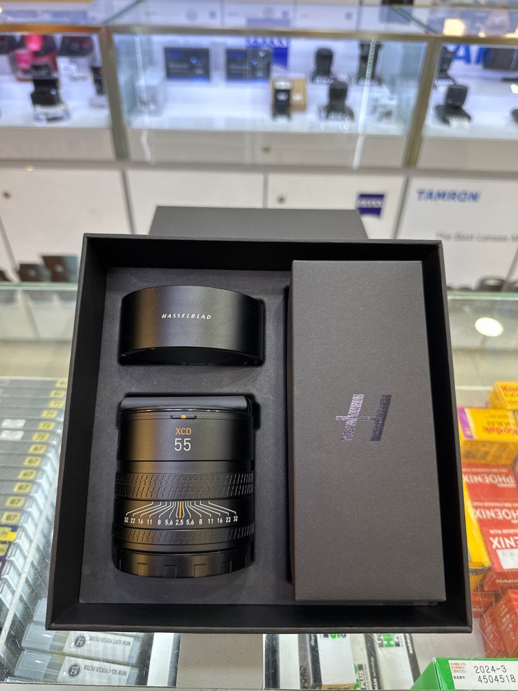 Hasselblad 55mm F2.5 XCD V Lens, Photography, Lens & Kits on Carousell