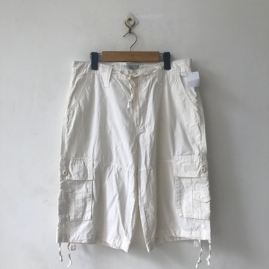 Hum cargo, Fesyen Pria, Pakaian , Bawahan di Carousell