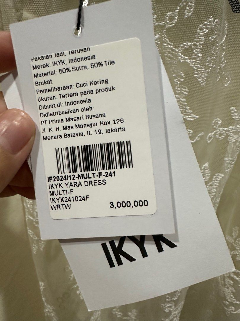 IKYK dress Raya Collection 2024, Fesyen Wanita, Pakaian Wanita, Gaun & Rok di Carousell