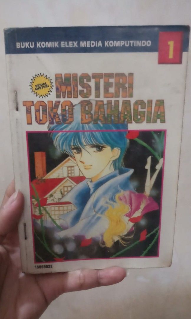 Komik misteri toko bahagia no. 1, Buku & Alat Tulis, Komik dan Manga di Carousell