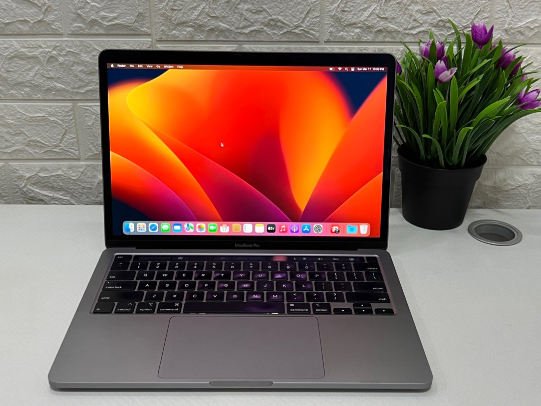 Macbook Pro 2020 i5 8gb 256SSD, Computers & Tech, Laptops & Notebooks ...