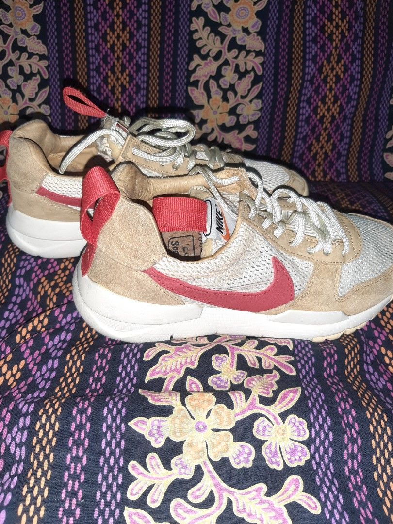 Nike " Tom sach, Men's Fashion, Footwear, Sneakers on Carousell