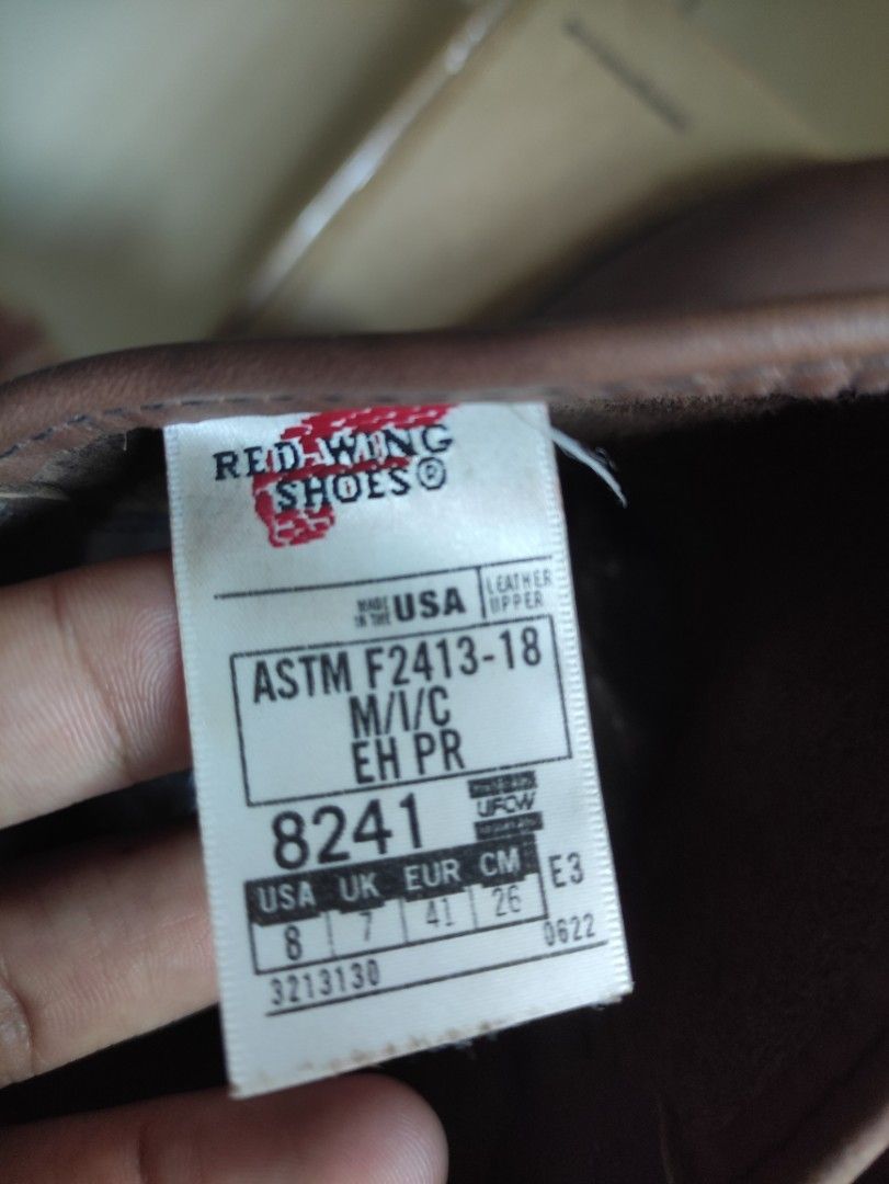 Original Red Wing Pecos 8241, Men's Fashion, Footwear, Boots on Carousell