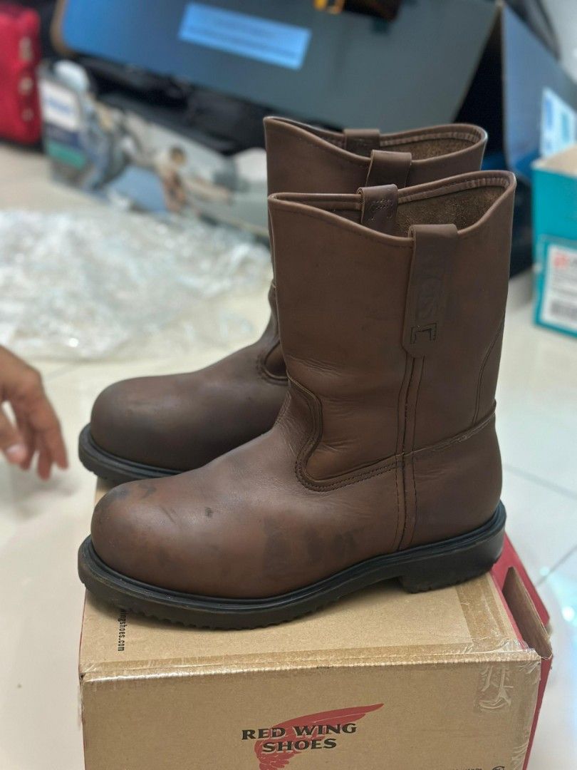 Original Red Wing Pecos 8241, Men's Fashion, Footwear, Boots on Carousell