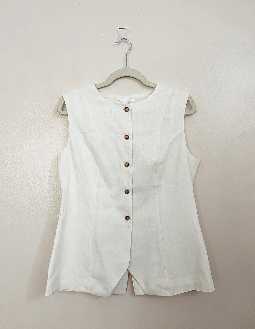 PEPPER MAYO Linen Vest, Women's Fashion, Tops, Sleeveless on Carousell