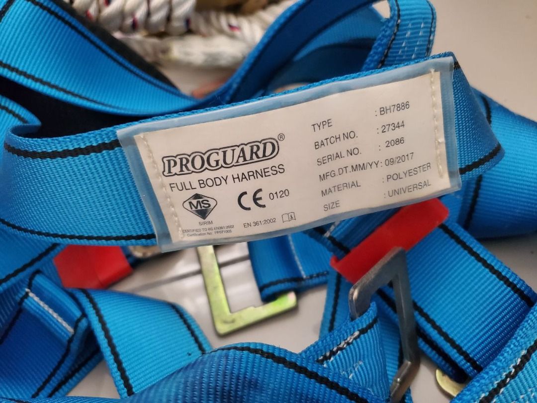 Proguard full body safety harness, Babies & Kids, Baby Nursery & Kids ...