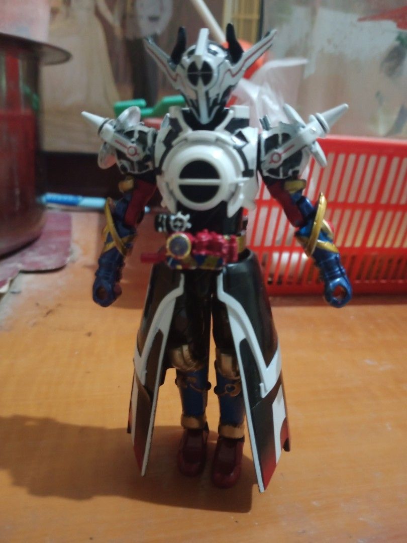 Sodo kamen rider evolt black hole, Hobbies & Toys, Toys & Games on ...