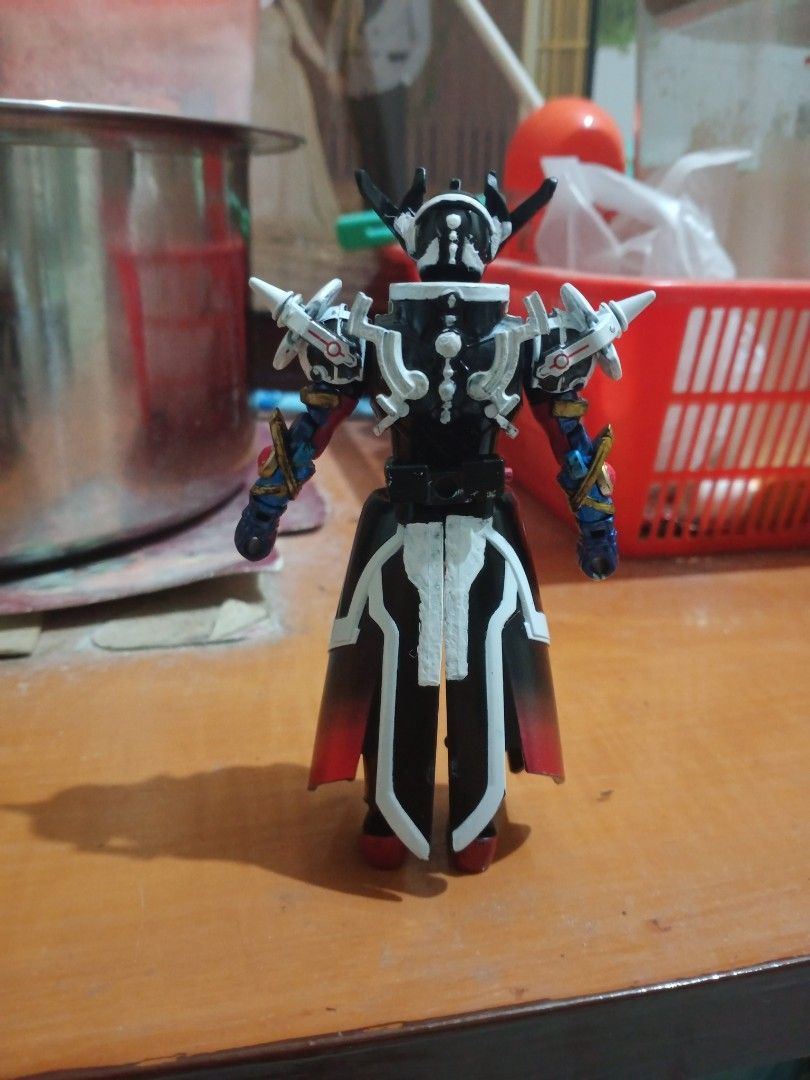 Sodo kamen rider evolt black hole, Hobbies & Toys, Toys & Games on ...