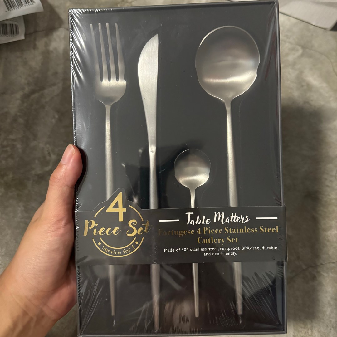 Table Matters 4 piece Stainless Steel Cutlery Set, Furniture & Home ...
