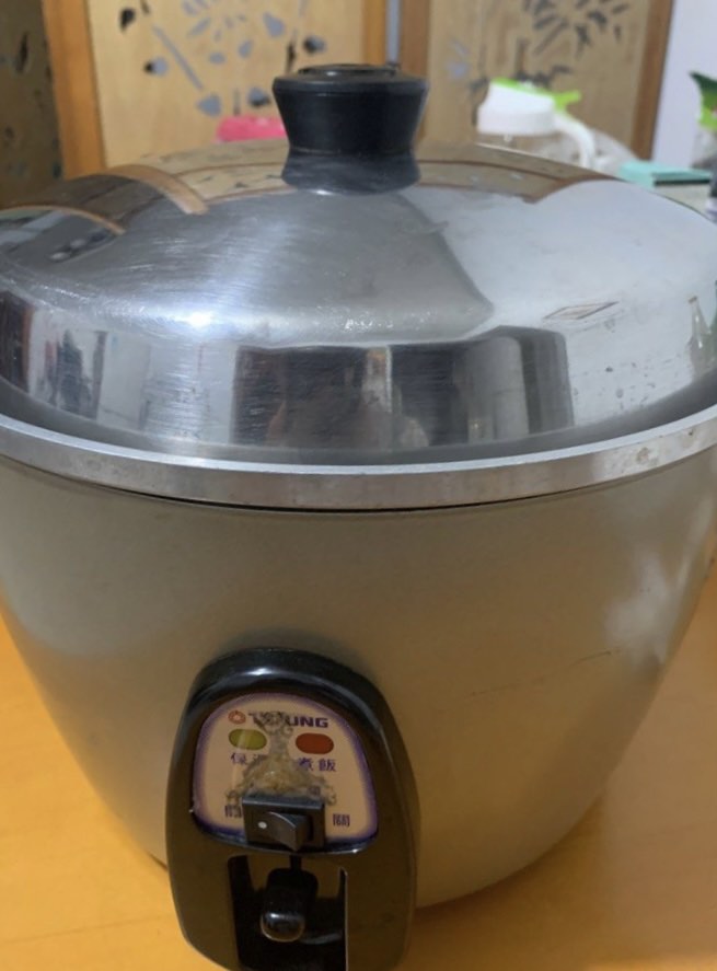 🏘️搬家出清 台灣🇹🇼製TATUNG大同TAC-11K 11人份電鍋懶人料理ㄧ鍵美食鍋304不銹鋼鍋蓋, 名牌精品, 精品配件在旋轉拍賣