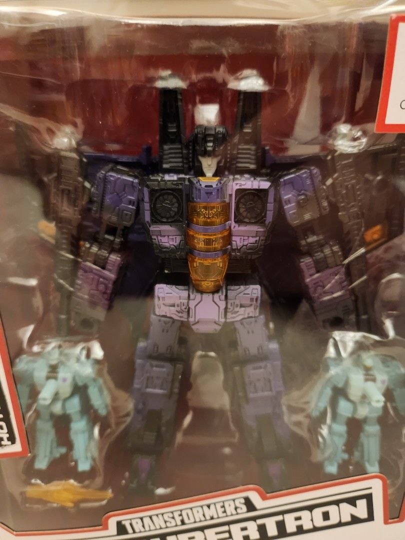 Transformers TakaraTomy Netflix HOTLINK, Hobbies & Toys, Collectibles ...