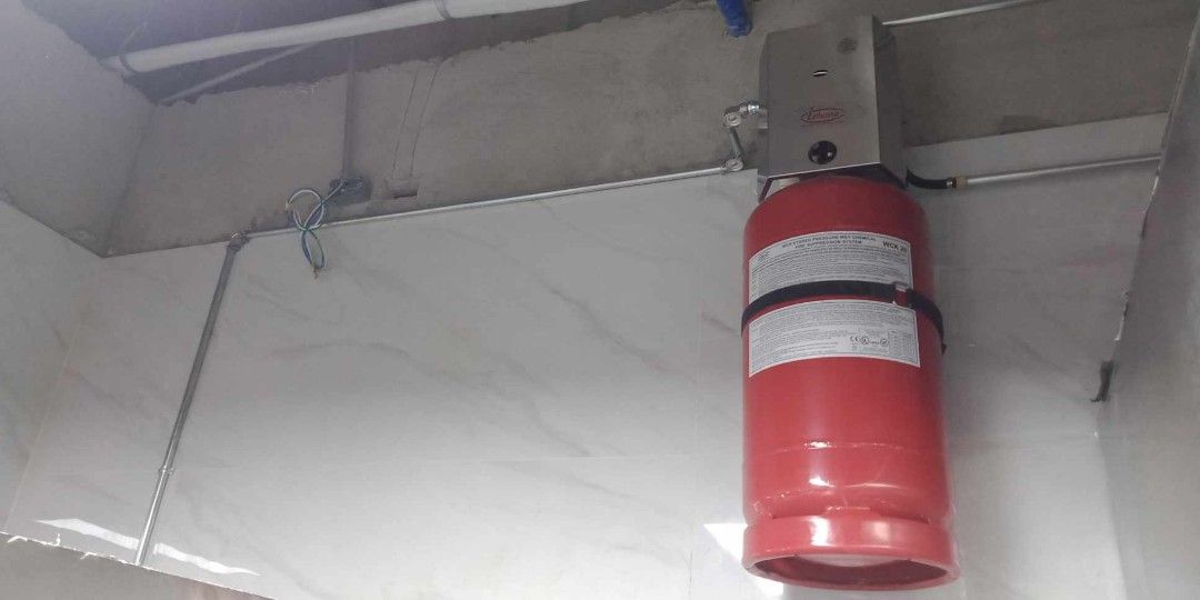 WCK26 Kitchen Fire Suppression System Installation Complete Bfp ...
