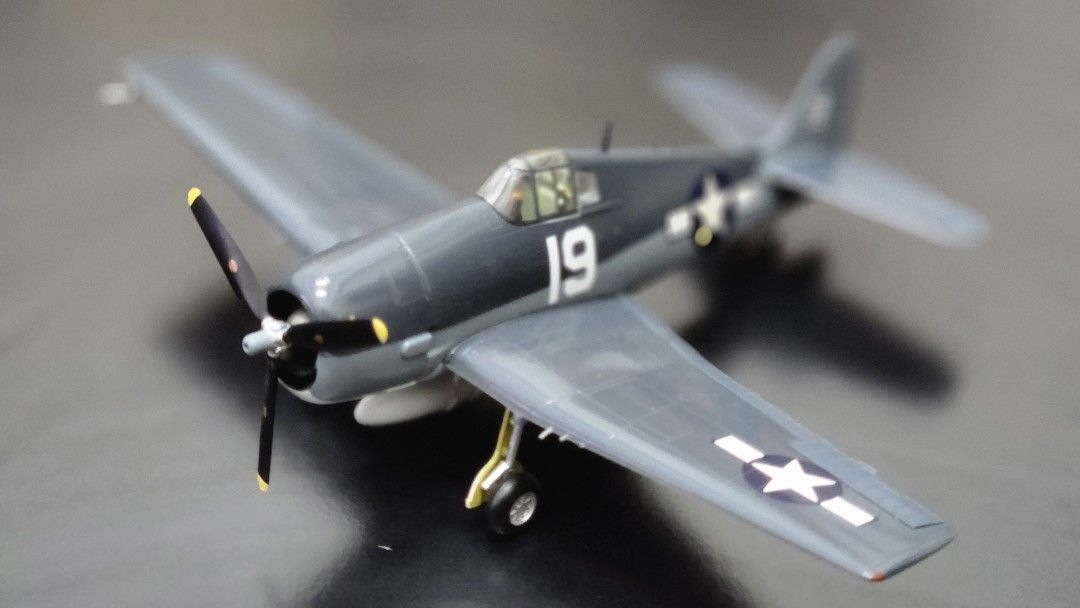 WW2 Hellcat F6F, Hobbies & Toys, Collectibles & Memorabilia, Vintage ...