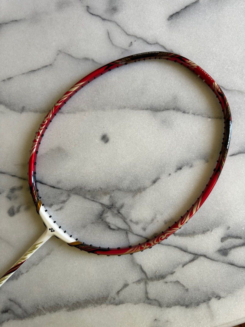 Yonex Voltric 80 Limited LTD Badminton Racquet Victor Li Ning, Sports ...