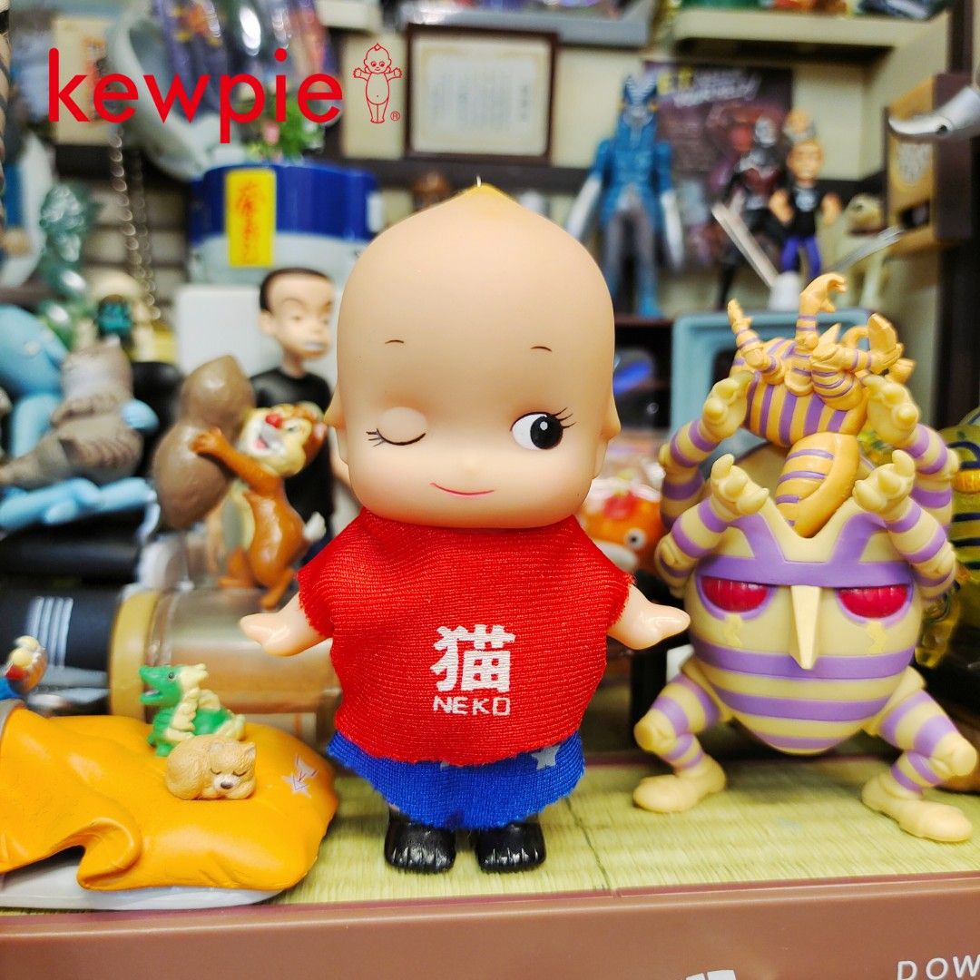 日本 昭和 復古 Kewpie Q比 QP 丘比 軟膠 貓 NEKO 變裝 娃娃 公仔 玩具 吊飾, 書籍、休閒與玩具, 玩具、公仔、桌遊在旋轉拍賣