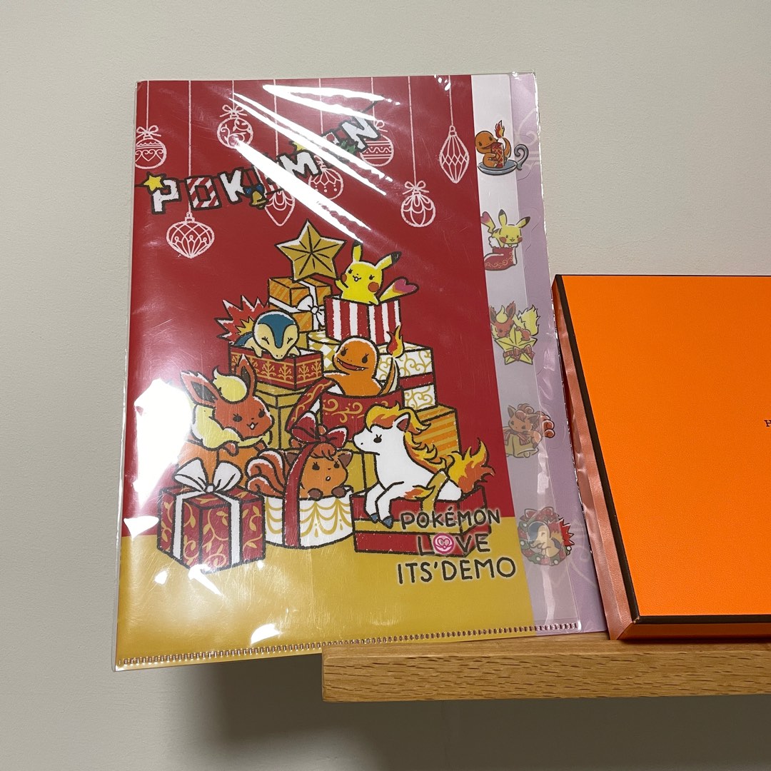 正版 寶可夢 資料夾 Pokémon Shopro it’s demo, 哩哩扣扣, 其他在旋轉拍賣