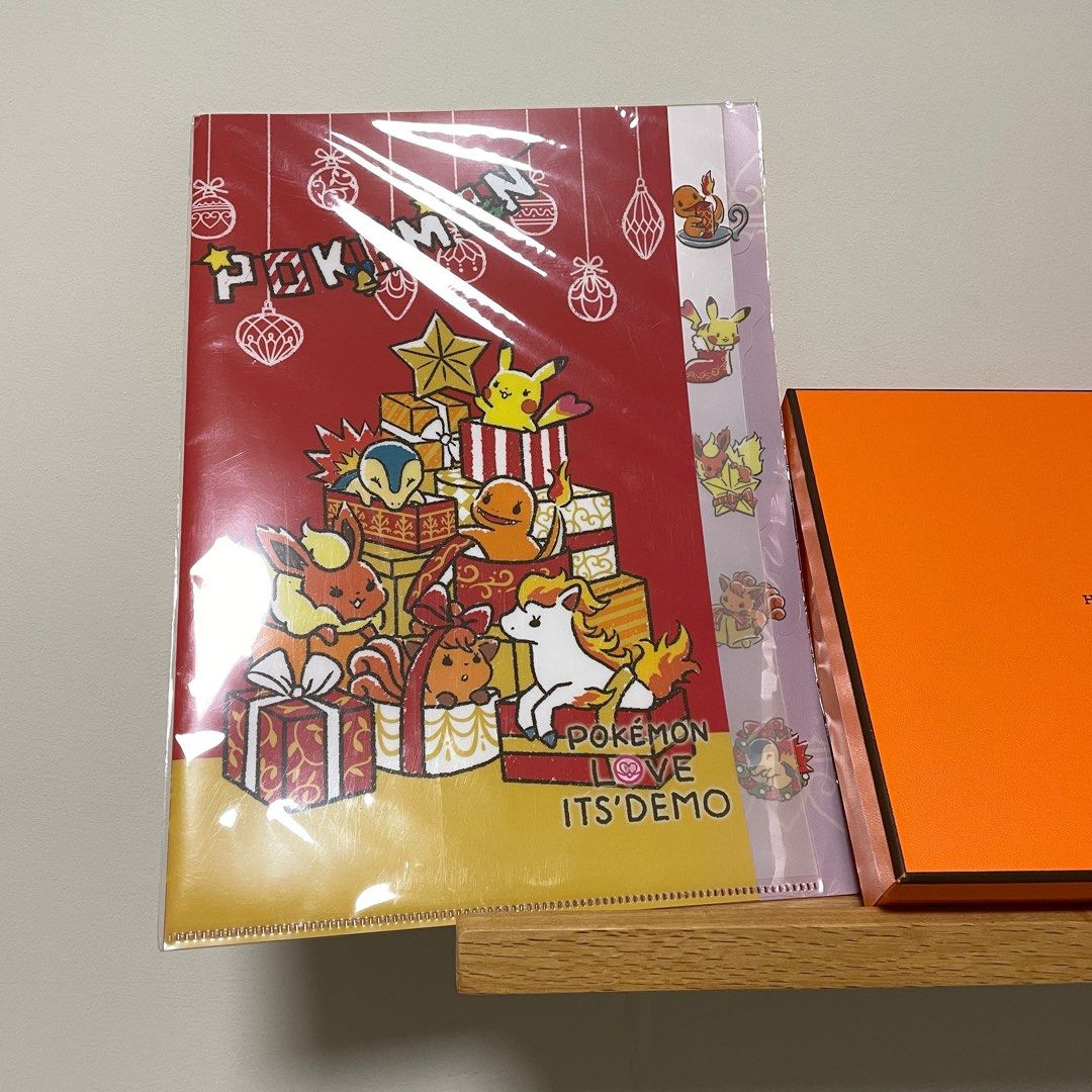 正版 寶可夢 資料夾 Pokémon Shopro it’s demo, 哩哩扣扣, 其他在旋轉拍賣