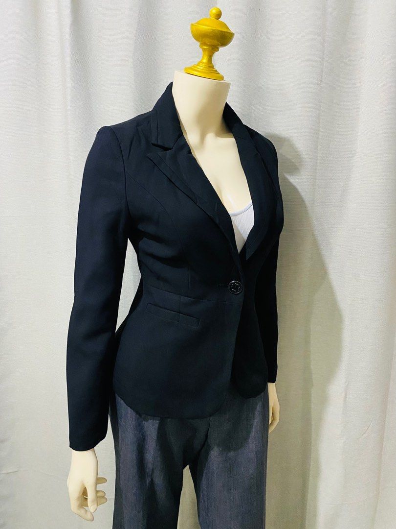 A2_Black Plain Formal Blazer, Women's Fashion, Coats, Jackets and ...