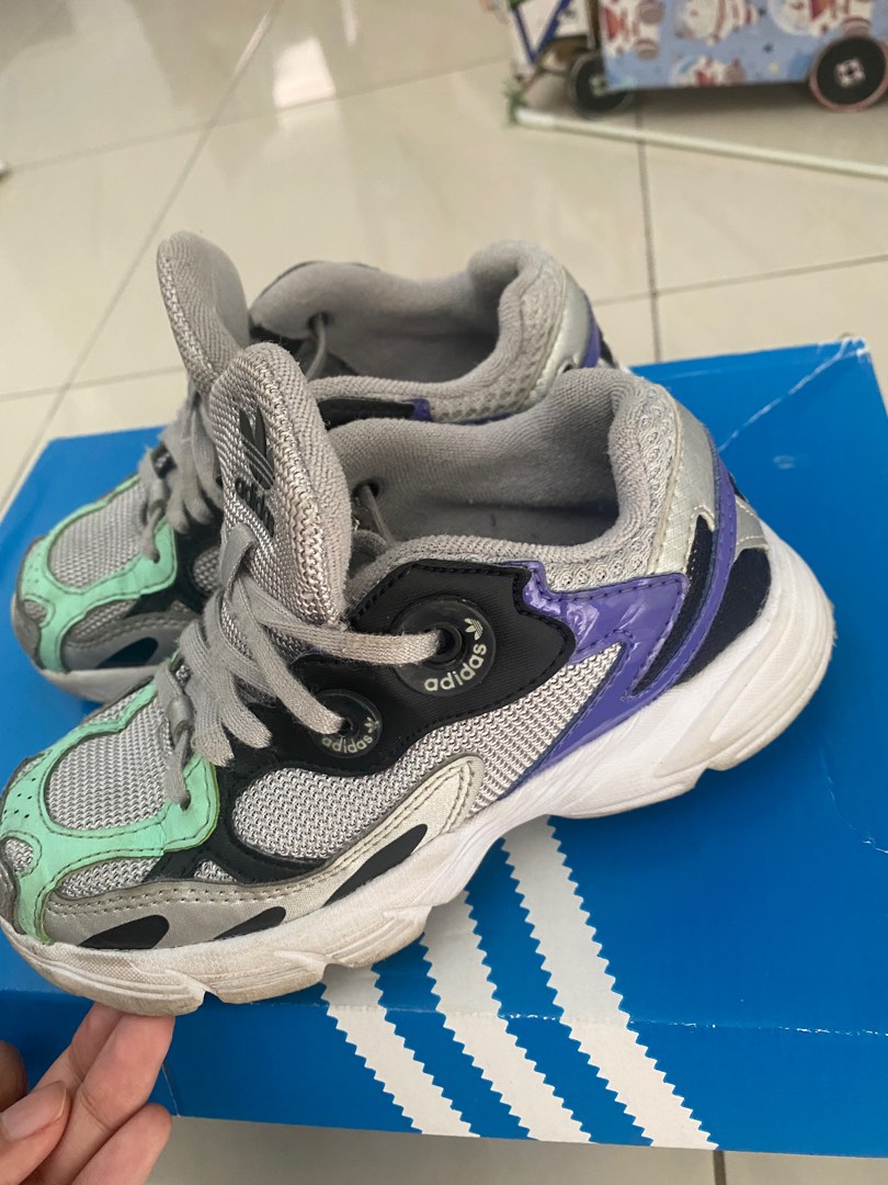Adidas running insole 17, Bayi & Anak, Baju Anak Laki-laki, 4 hingga 7 ...