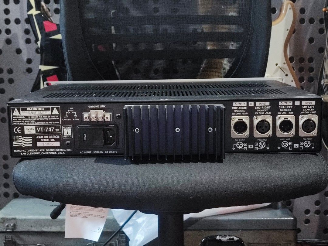 Avalon VT-747SP Stereo Tube Compressor Equalizer, Hobbies & Toys, Music ...