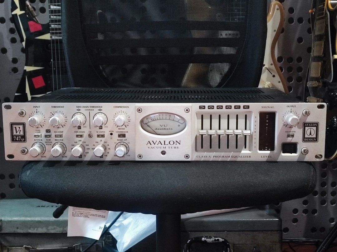 Avalon VT-747SP Stereo Tube Compressor Equalizer, Hobbies & Toys, Music ...