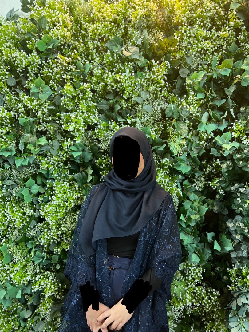 Baju lace indonesia with skirt pareo, Women's Fashion, Muslimah Fashion ...