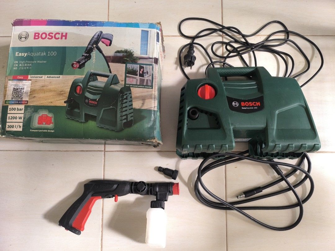 Bosch Easy Aquatak 100, TV & Home Appliances, Vacuum Cleaner ...