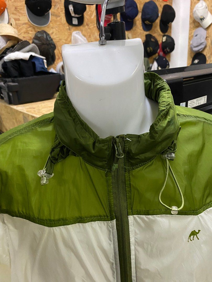 CAMEL WIND BREAKER SIZE PIT 20, Men's Fashion, Coats, Jackets and ...