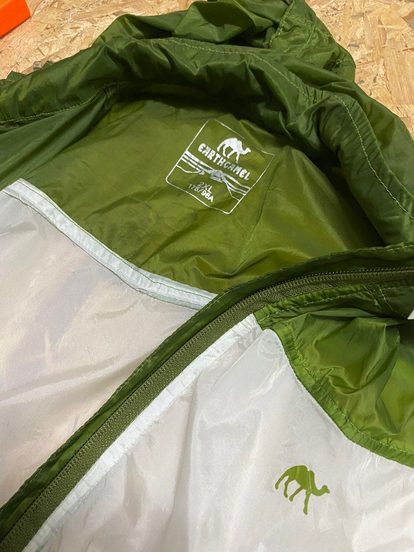 CAMEL WIND BREAKER SIZE PIT 20, Men's Fashion, Coats, Jackets and ...