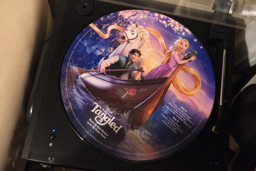 Disney Tangled Original Soundtrack Vinyl, Hobbies & Toys, Music & Media ...
