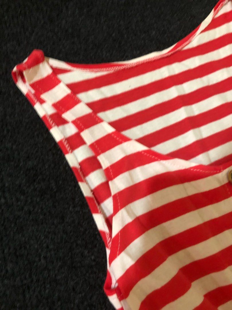 dress garis garis merah putih, Fesyen Wanita, Muslim Fashion, Gaun di ...