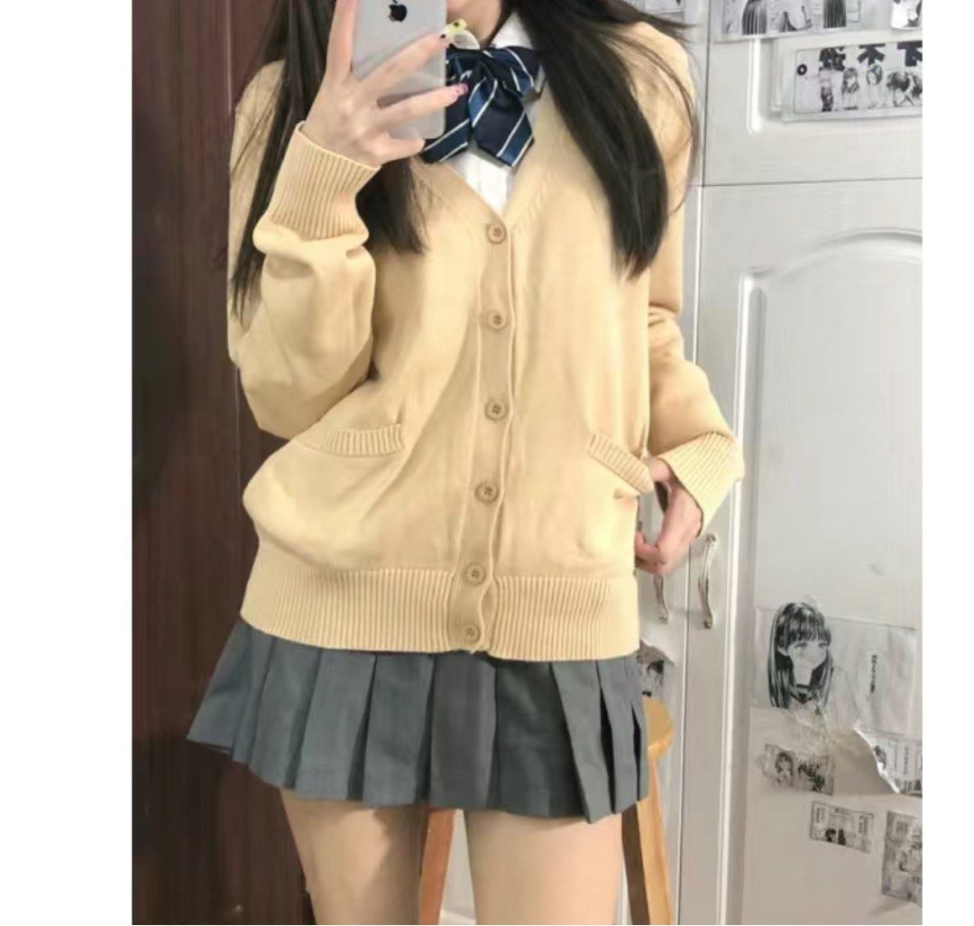 Gushing over Magical Girls cosplay Kiwi, Hobbies & Toys, Memorabilia ...