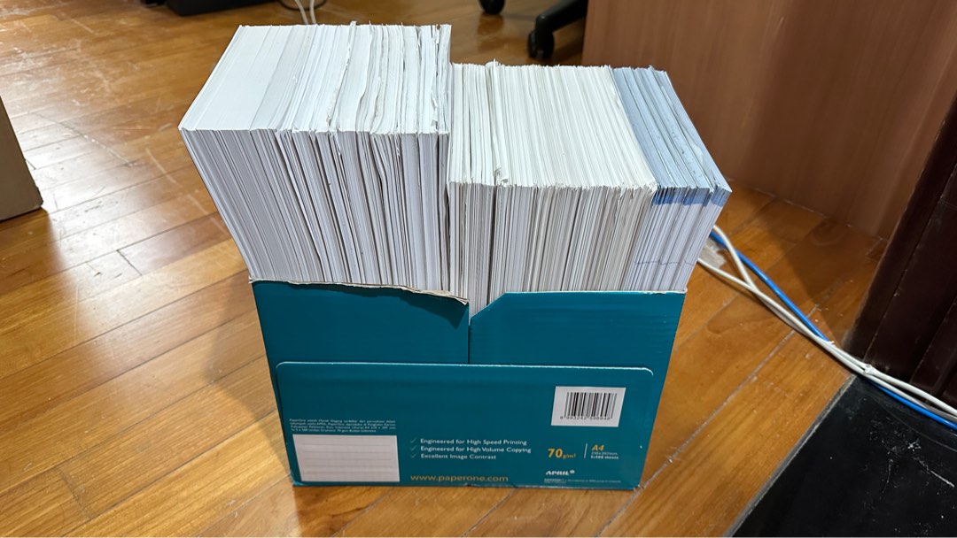 Loose A4 paper, Hobbies & Toys, Stationery & Craft, Stationery & School Supplies on Carousell