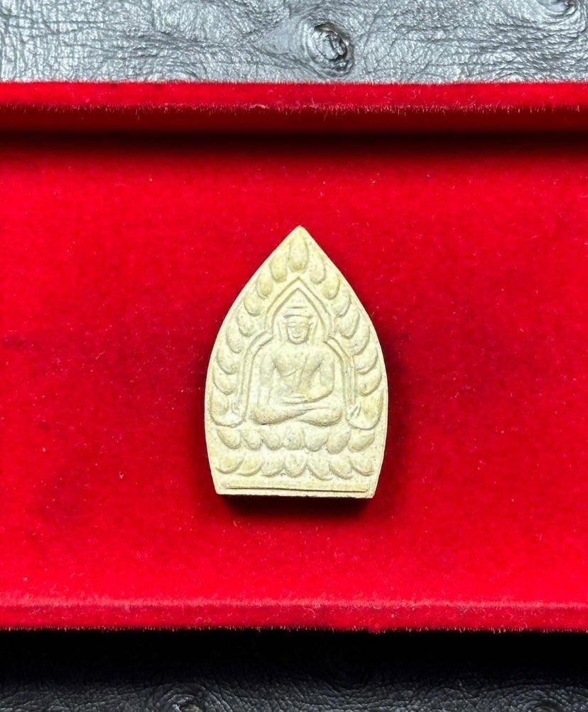 LP Moon - Chao Sua ~ Rich & Rian Money Bag, Hobbies & Toys, Memorabilia ...