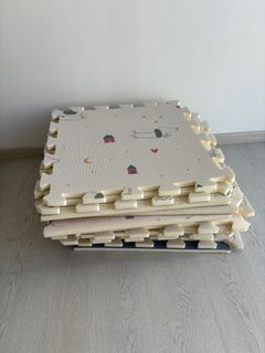Free- interlocking soft foam floor tiles, Babies & Kids, Infant ...