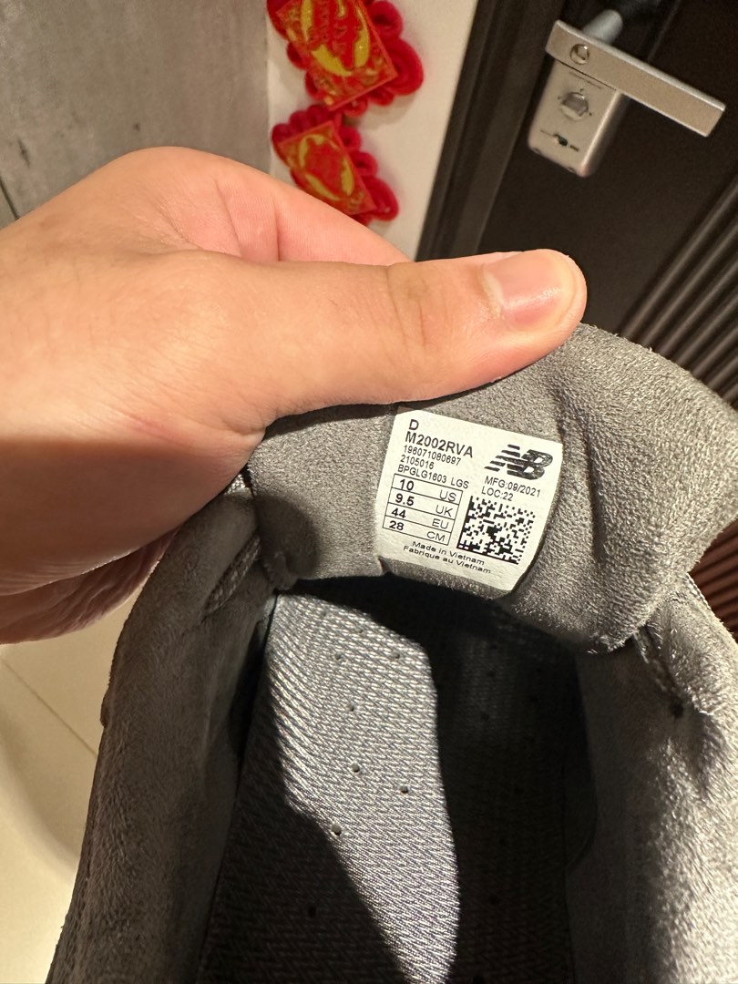 New Balance 2002 Rva, 他的時尚, 鞋類, 休閒鞋、涼鞋在旋轉拍賣