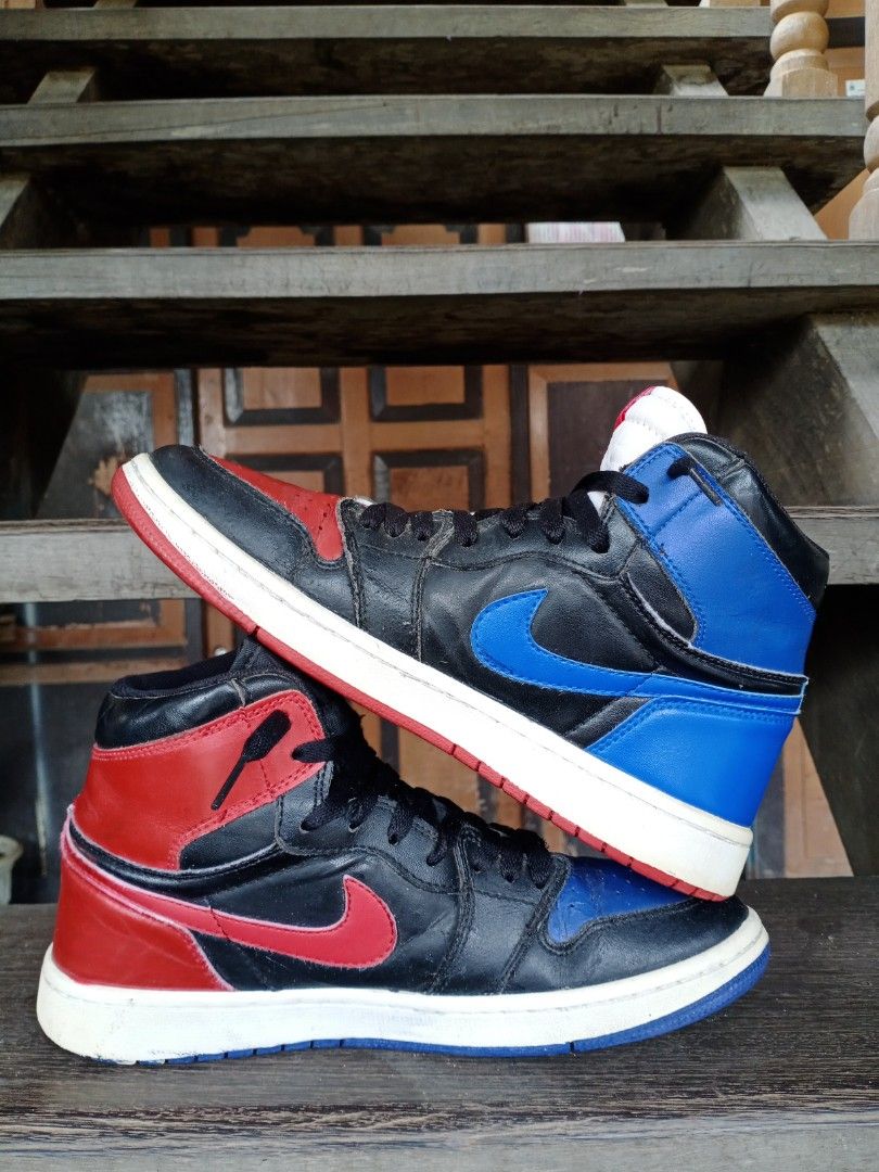 Nike Air Jordan 1 Top 3, Fesyen Pria, Sepatu , Sneakers di Carousell