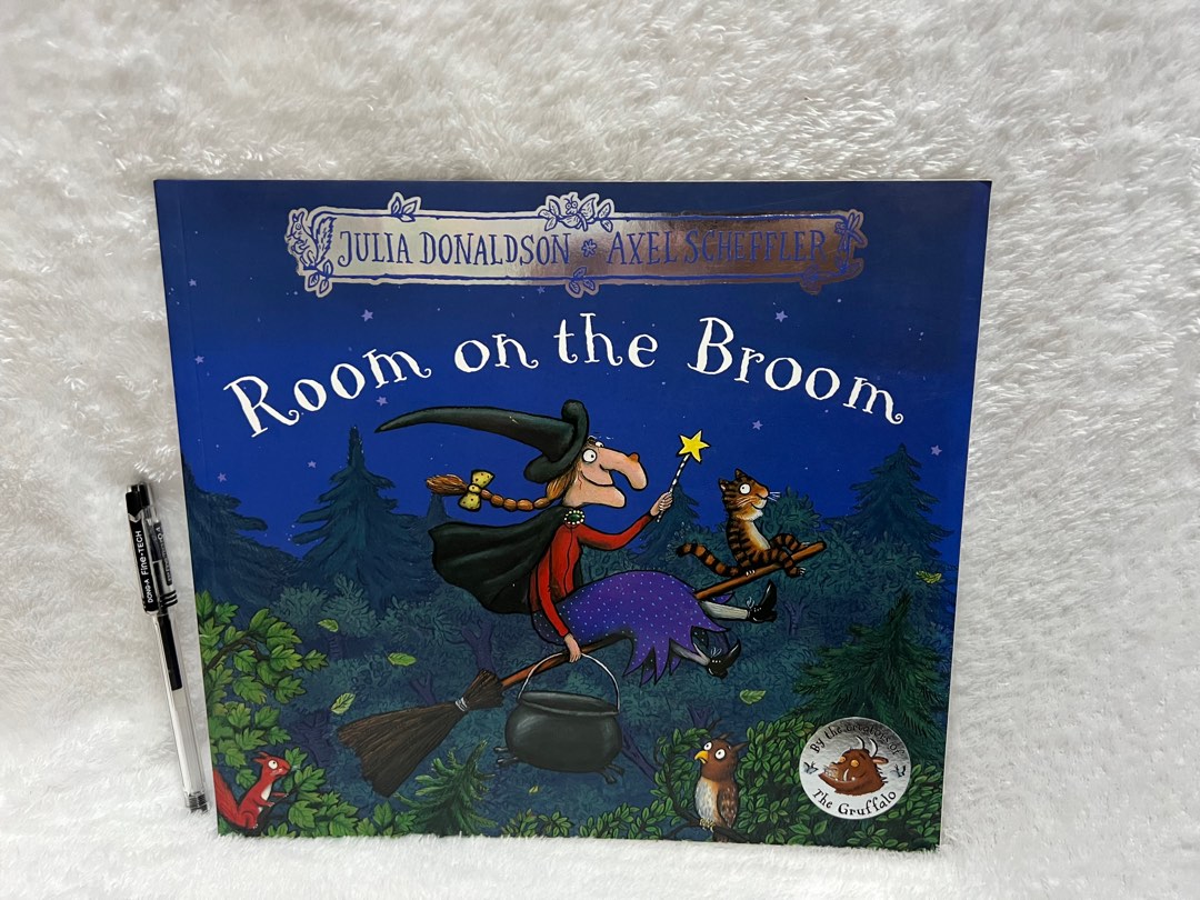 Room on the Broom by Julia Donaldson, Hobbies & Toys, Books & Magazines ...