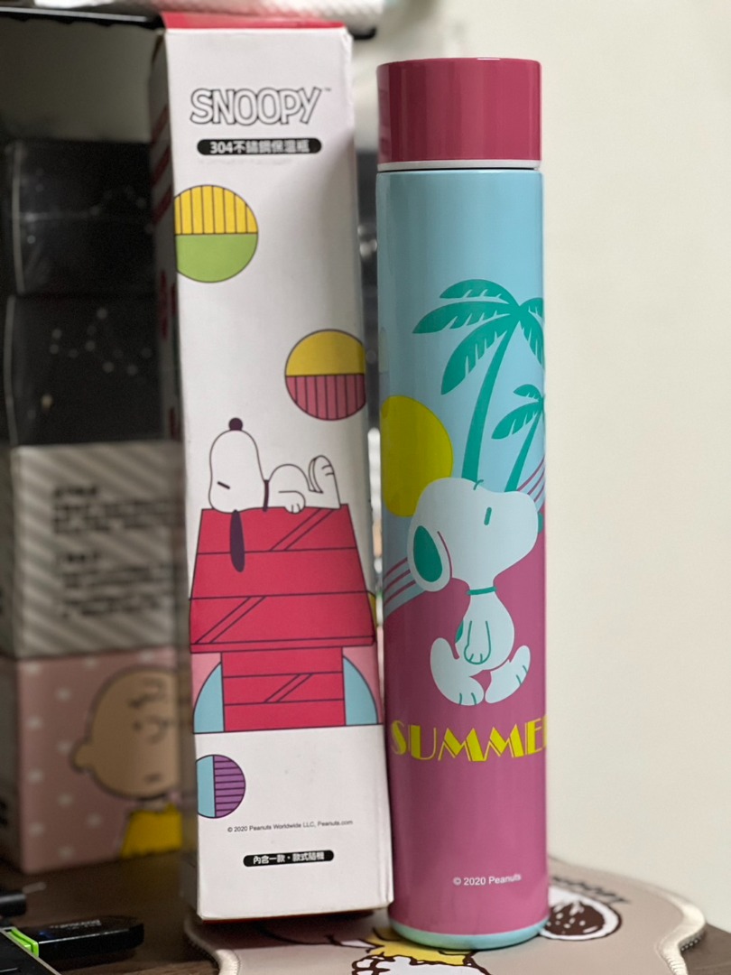 SNOOPY 史努比 304不鏽鋼保溫瓶, 家具及居家用品, 廚具和餐具, 水杯、水壺在旋轉拍賣