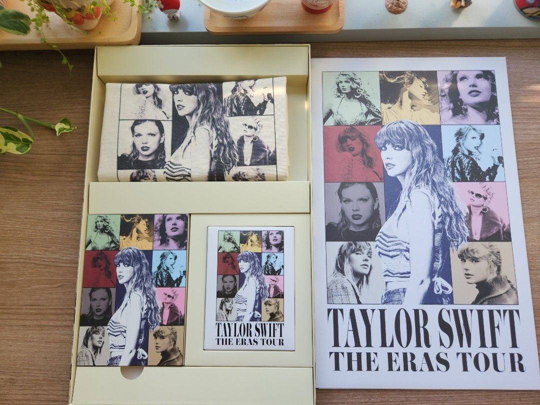 Taylor Swift VIP box, Hobbies & Toys, Memorabilia & Collectibles, Fan ...