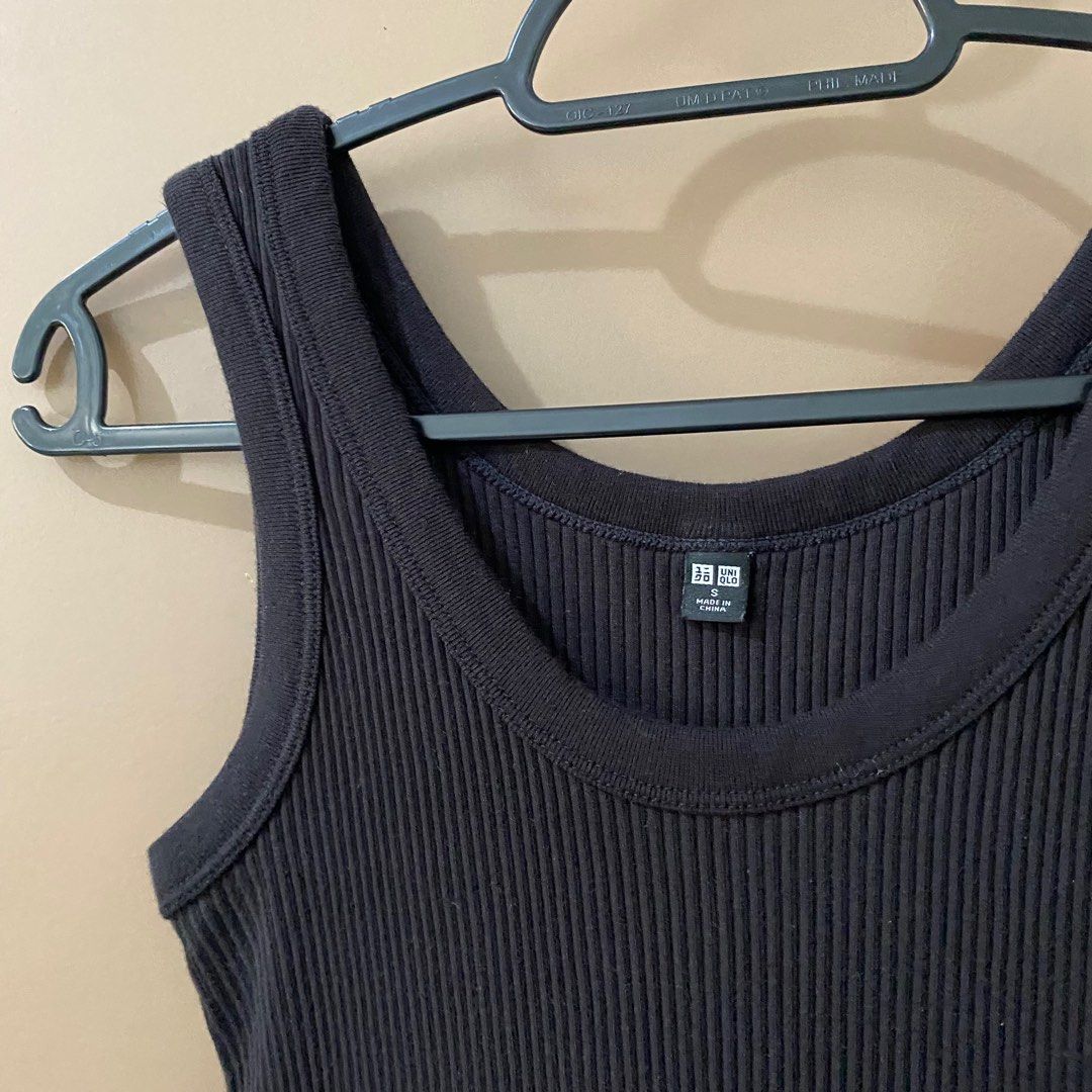 Uniqlo Ribbed Sando, Women's Fashion, Tops, Sleeveless on Carousell
